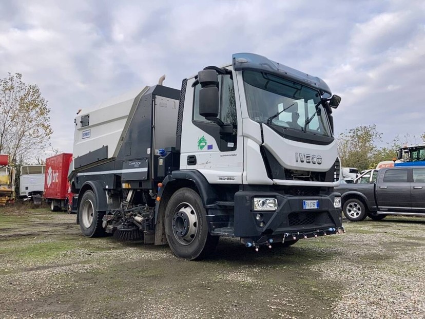 Aebi Schmidt - SK 660 - TELAIO IVECO 160E25RSW | DLL